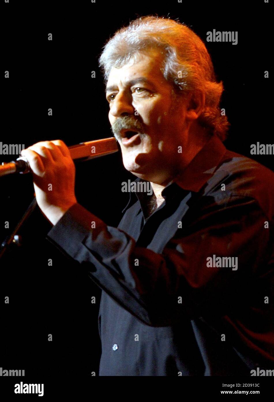 Moody blues ray thomas hi-res stock photography and images - Alamy