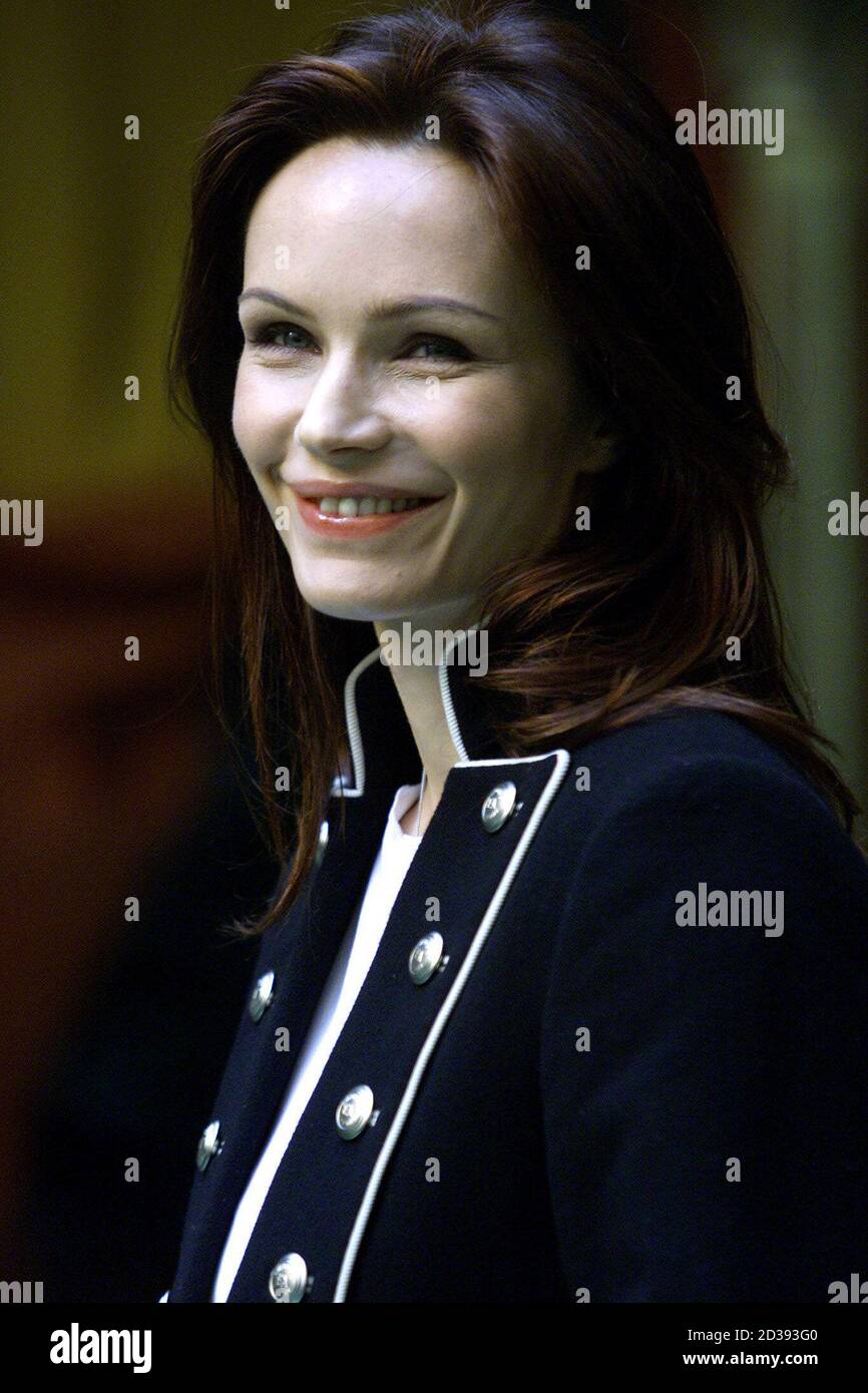 Collateral damage film hi-res stock photography and images - Alamy