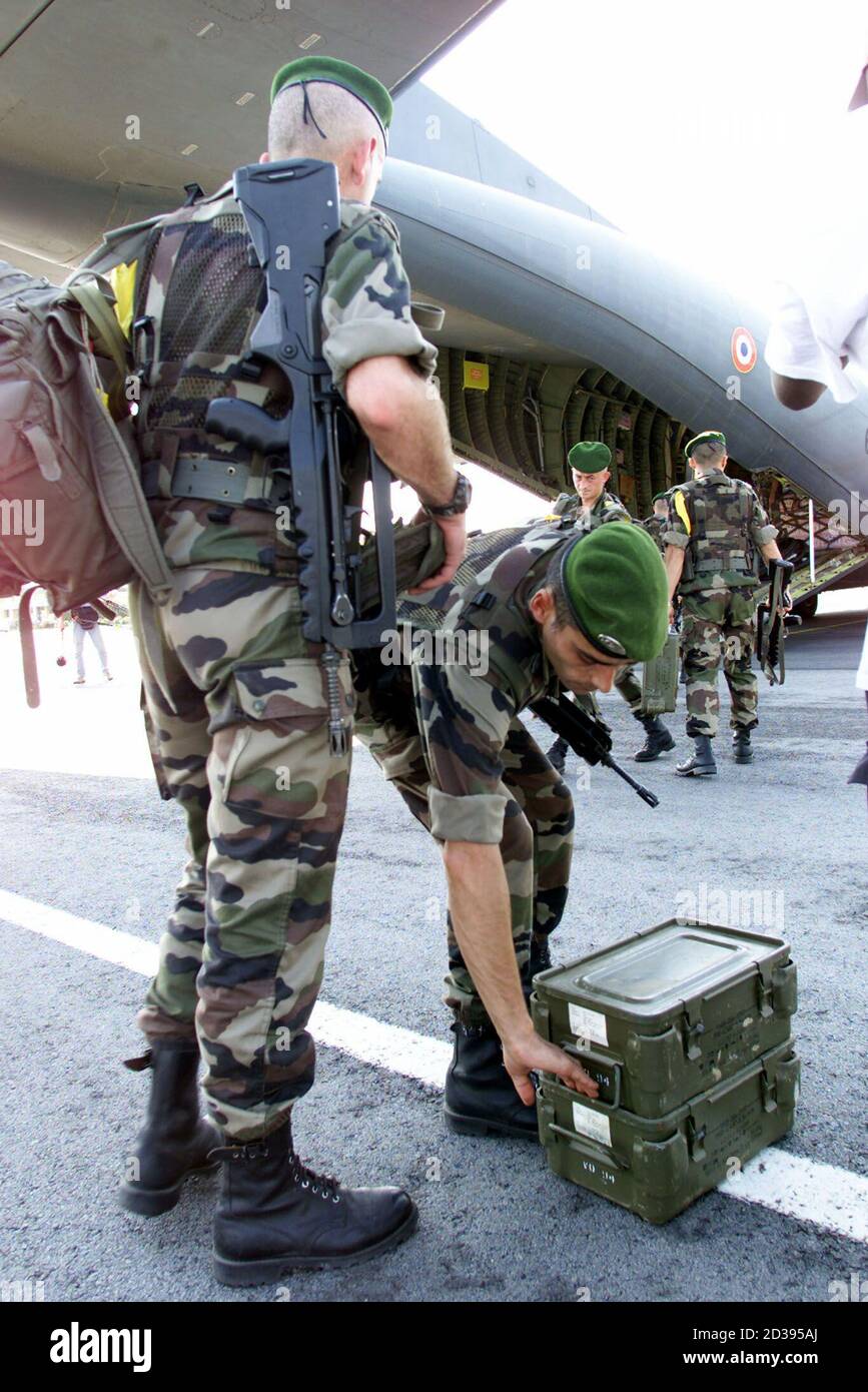 The french army in africa hi-res stock photography and images - Alamy