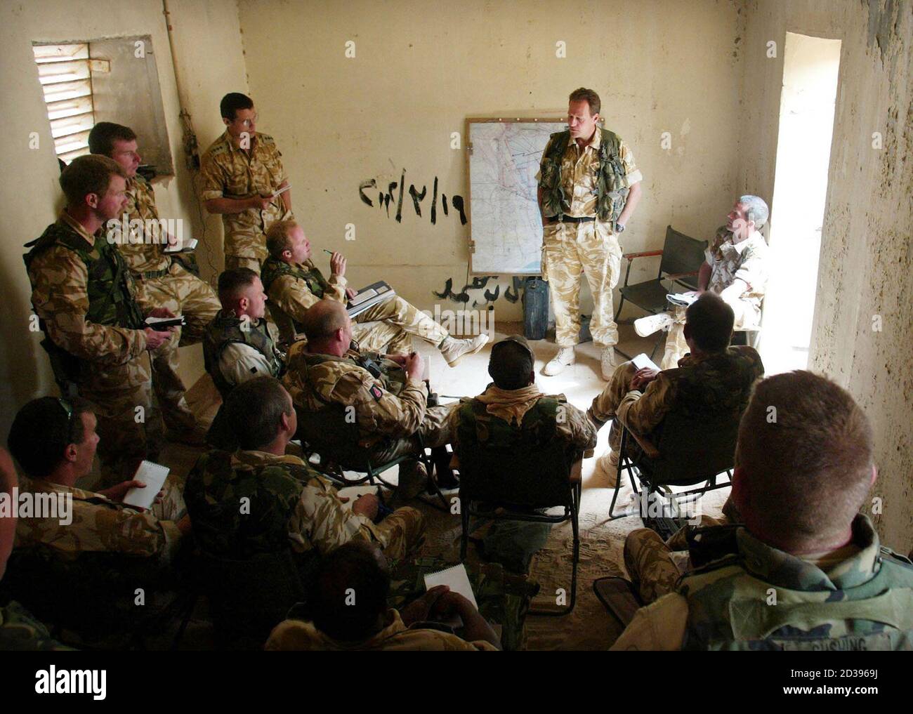 Minister of oil kuwait hi-res stock photography and images - Alamy