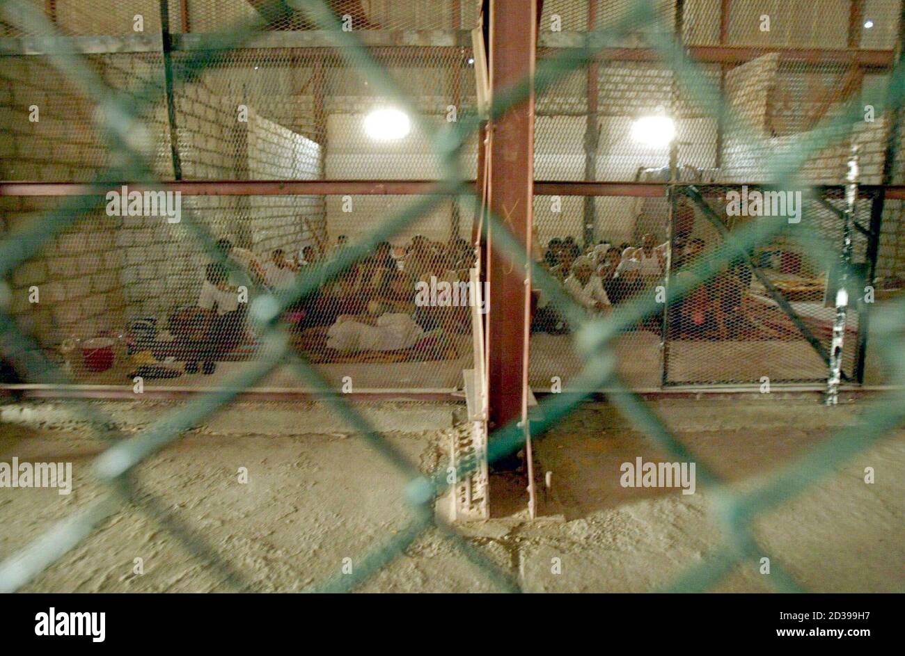 Sunday mirror and daily mirror hi-res stock photography and images - Alamy