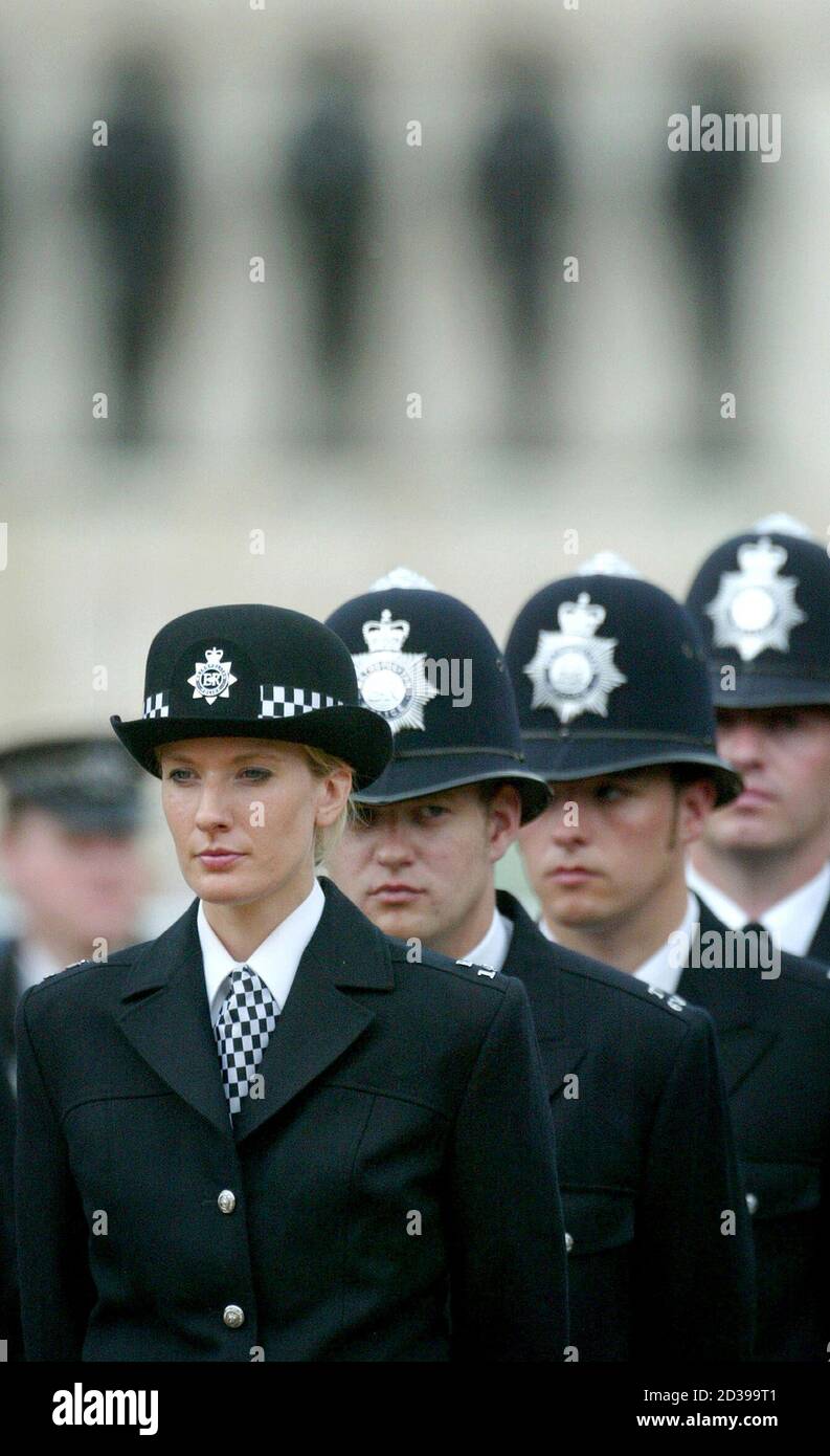 Metropolitan police training school hi-res stock photography and images ...