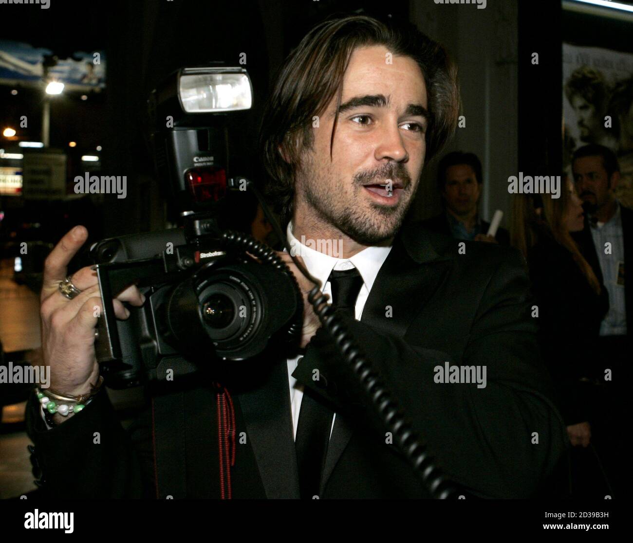 Colin Farrell 2004 High Resolution Stock Photography and Images - Alamy