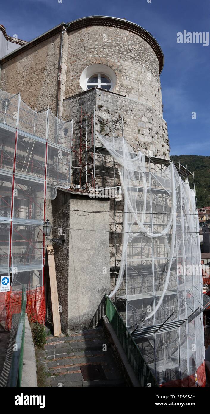 Lago di macerie hi-res stock photography and images - Alamy