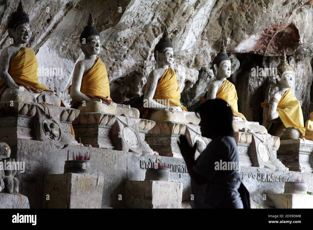 Buddhas disciples temple hi-res stock photography and images - Alamy