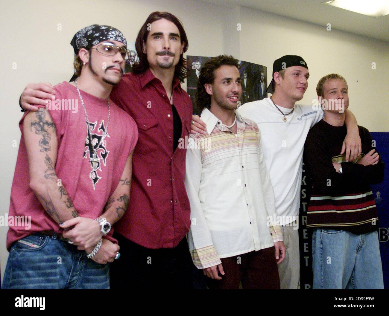 Backstreet boys 2001 High Resolution Stock Photography and Images - Alamy