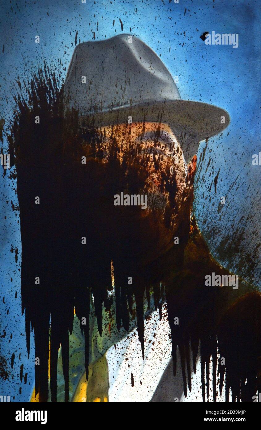 Iraq saddam mural hi-res stock photography and images - Alamy