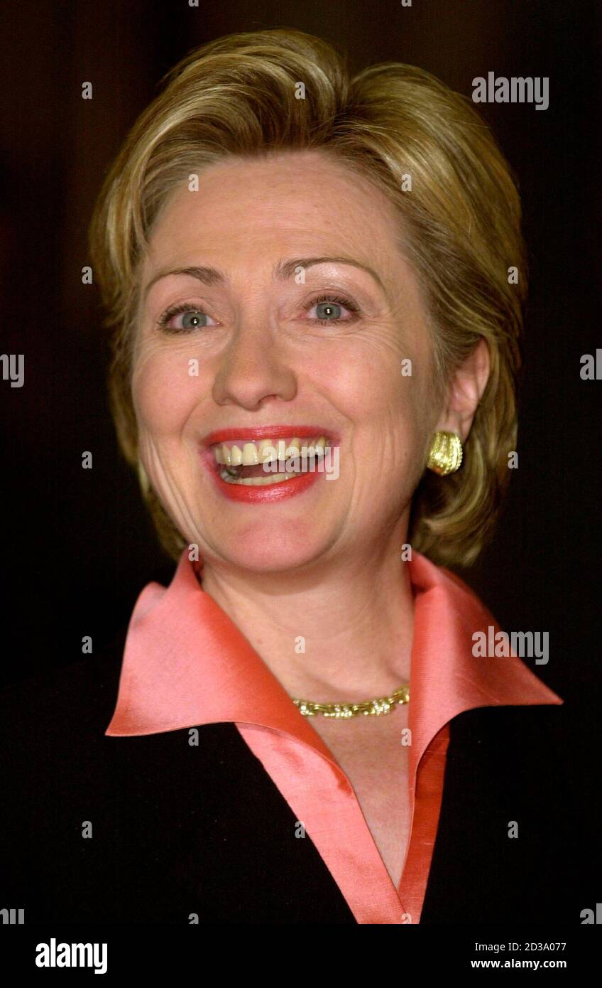 Hillary clinton 2000 hi-res stock photography and images - Alamy