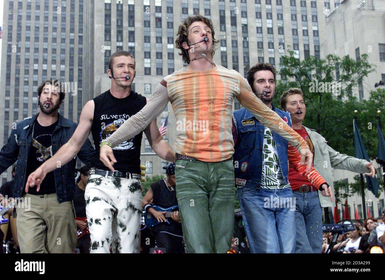 Television personalities band hi-res stock photography and images - Alamy