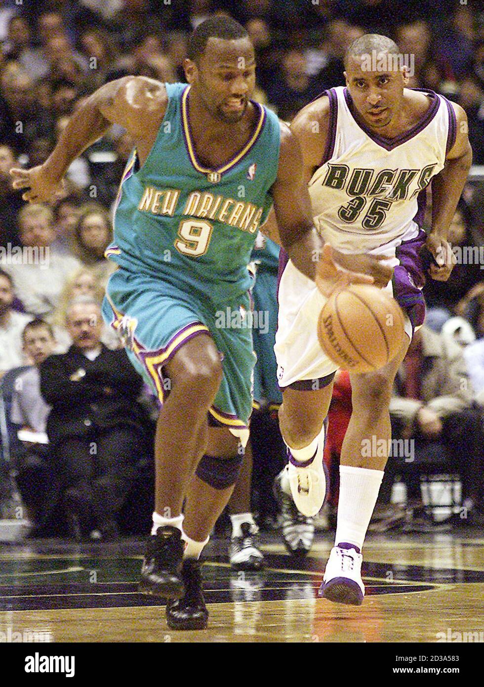 Milwaukee Bucks Basketball Court High Resolution Stock Photography and ...