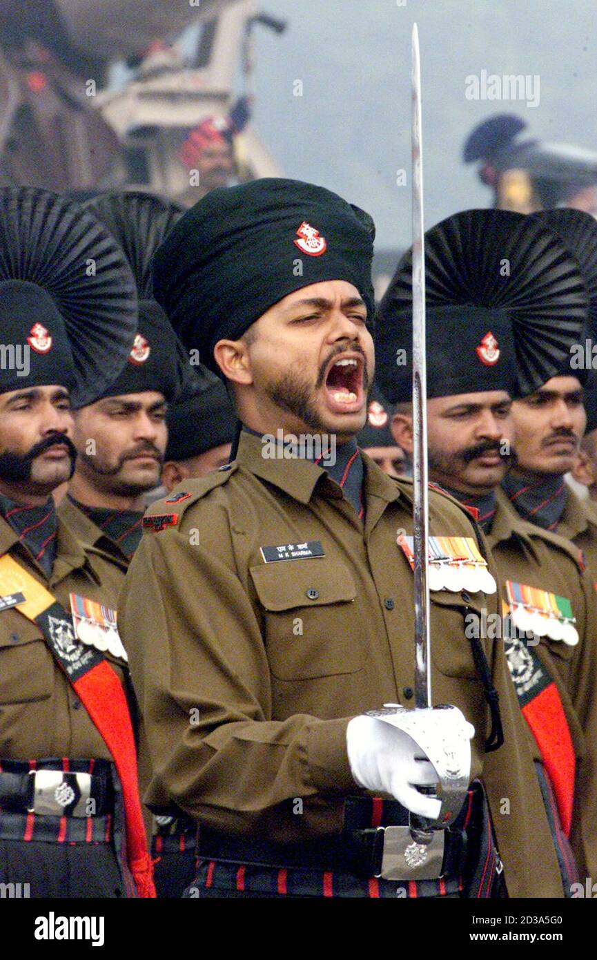 Indian army soldiers take part hi-res stock photography and images - Alamy