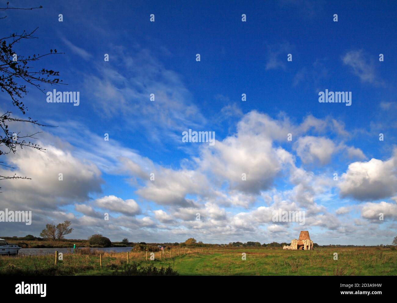 Windmill 14th century hi-res stock photography and images - Alamy