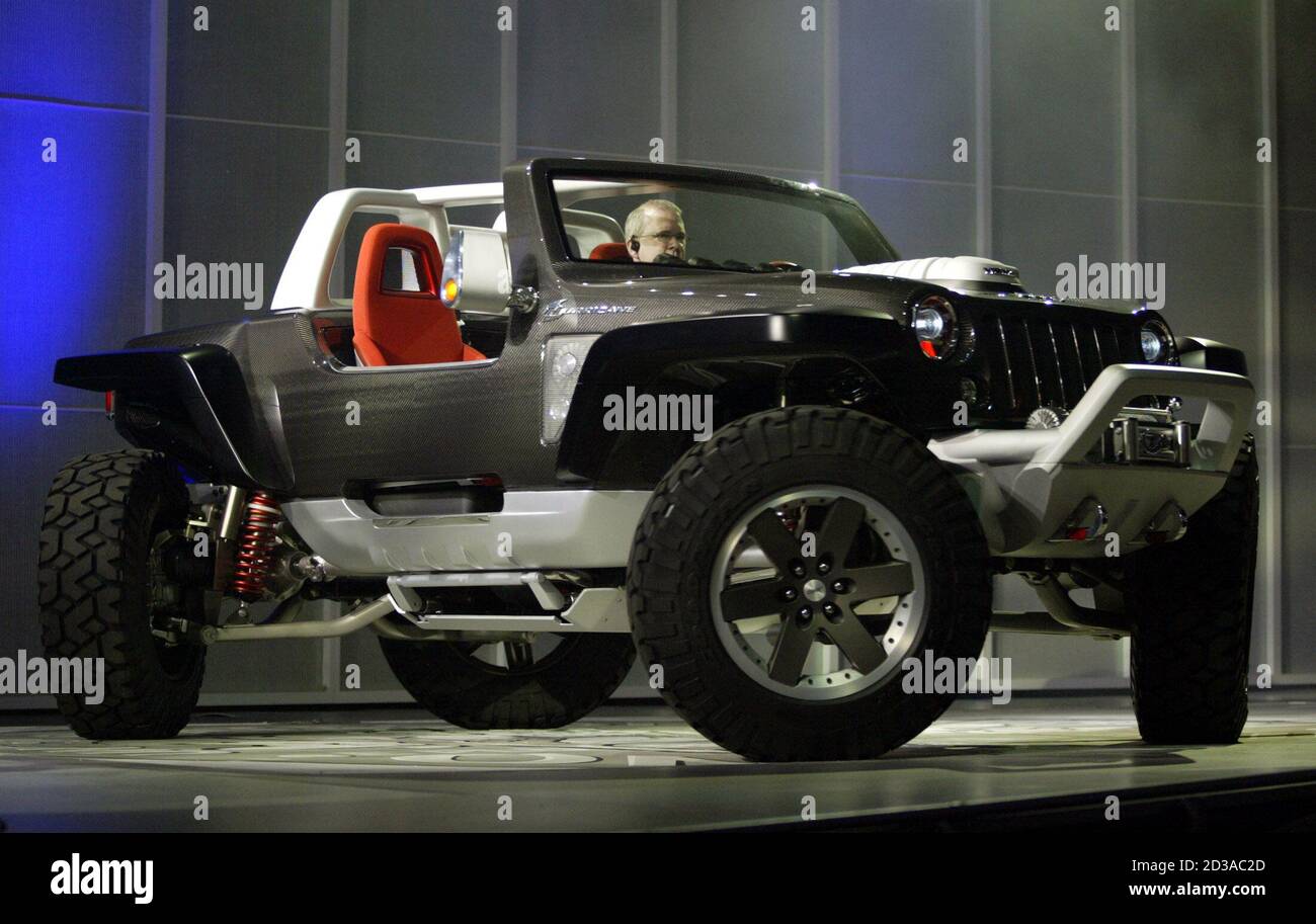Chrysler jeep hurricane hi-res stock photography and images - Alamy