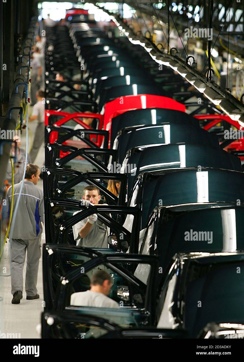 Dacia factory hi-res stock photography and images - Alamy