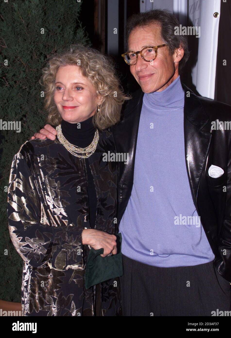 Bruce paltrow blythe danner hi-res stock photography and images - Alamy