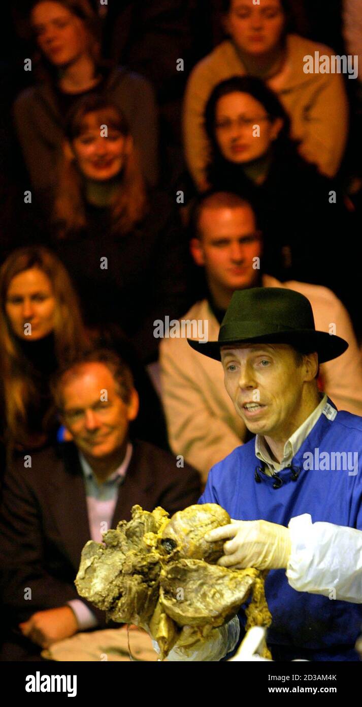 The german professor gunther von hagens hi-res stock photography and ...
