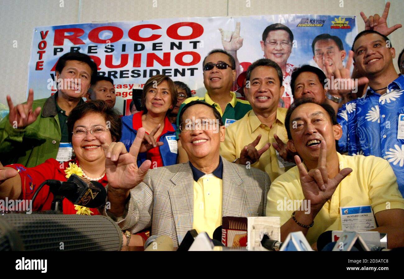 Seek a mate hi-res stock photography and images - Alamy