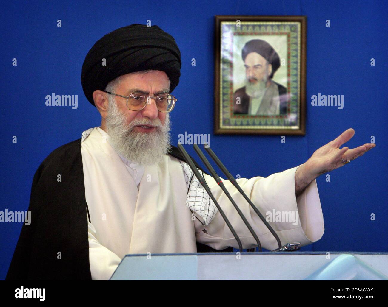 Khamenei nuclear hi-res stock photography and images - Alamy