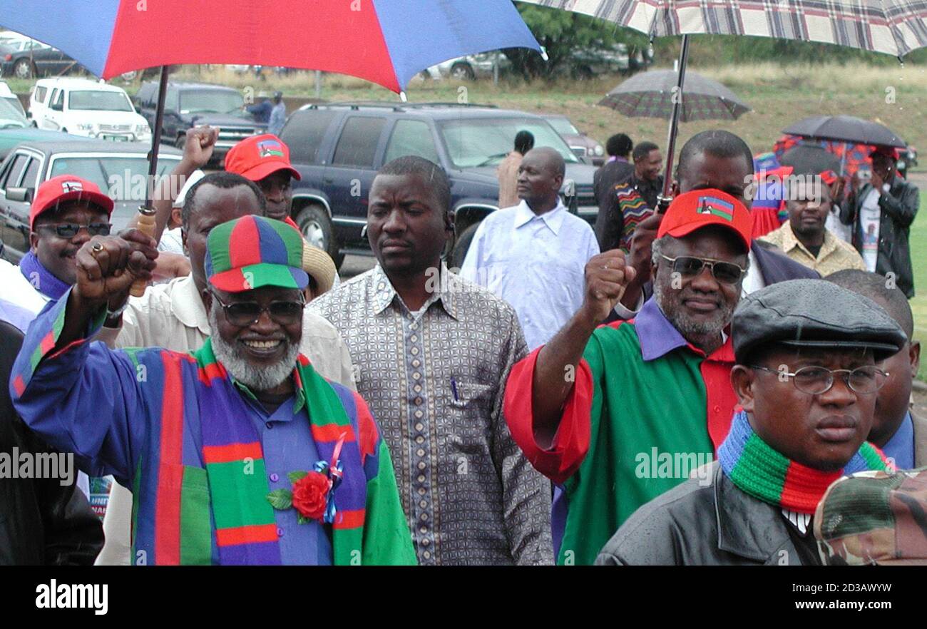 Saturday november 13 2004 hi-res stock photography and images - Alamy