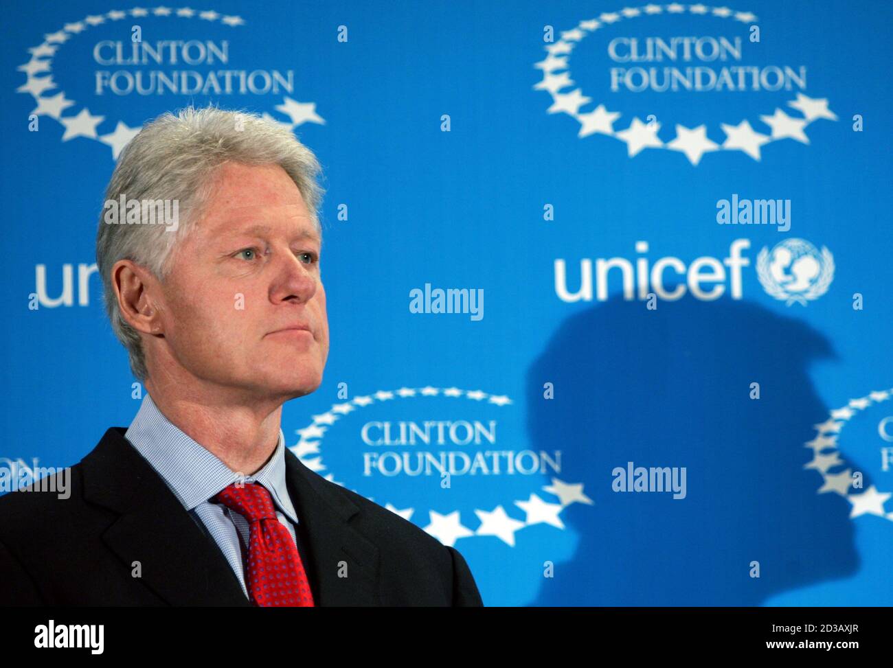 Tsunami emergency support project hi-res stock photography and images ...