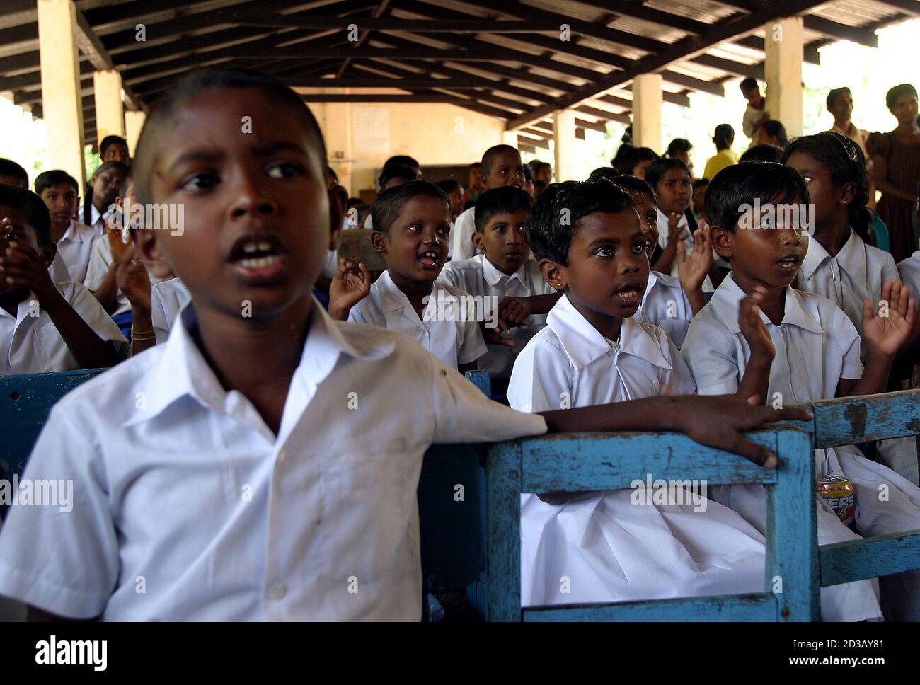Sri lanka tsunami relief camp hi-res stock photography and images - Alamy