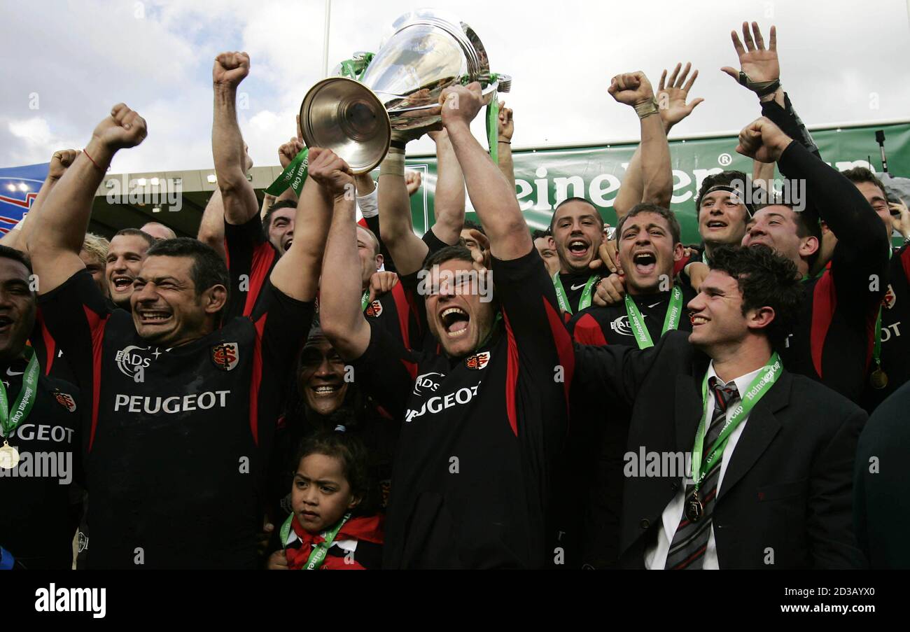 Side lifts hi-res stock photography and images - Alamy