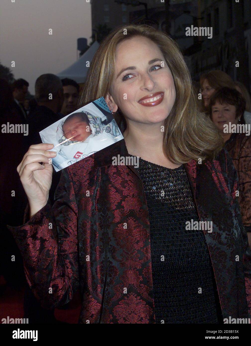 Marlee matlin 2000 hi-res stock photography and images - Alamy