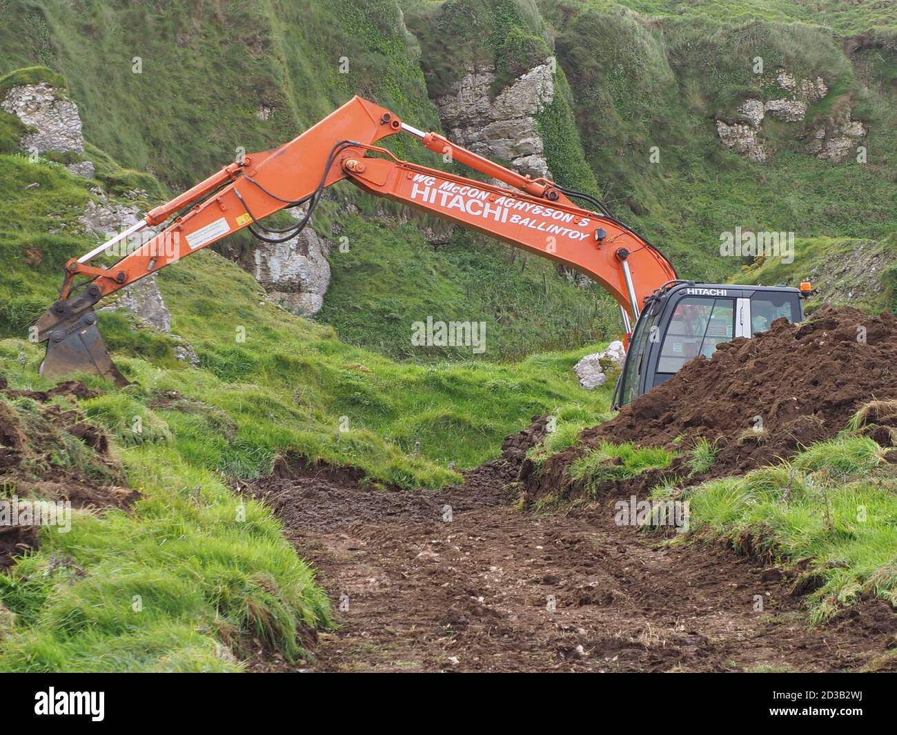Hitachi excavator hi-res stock photography and images - Alamy