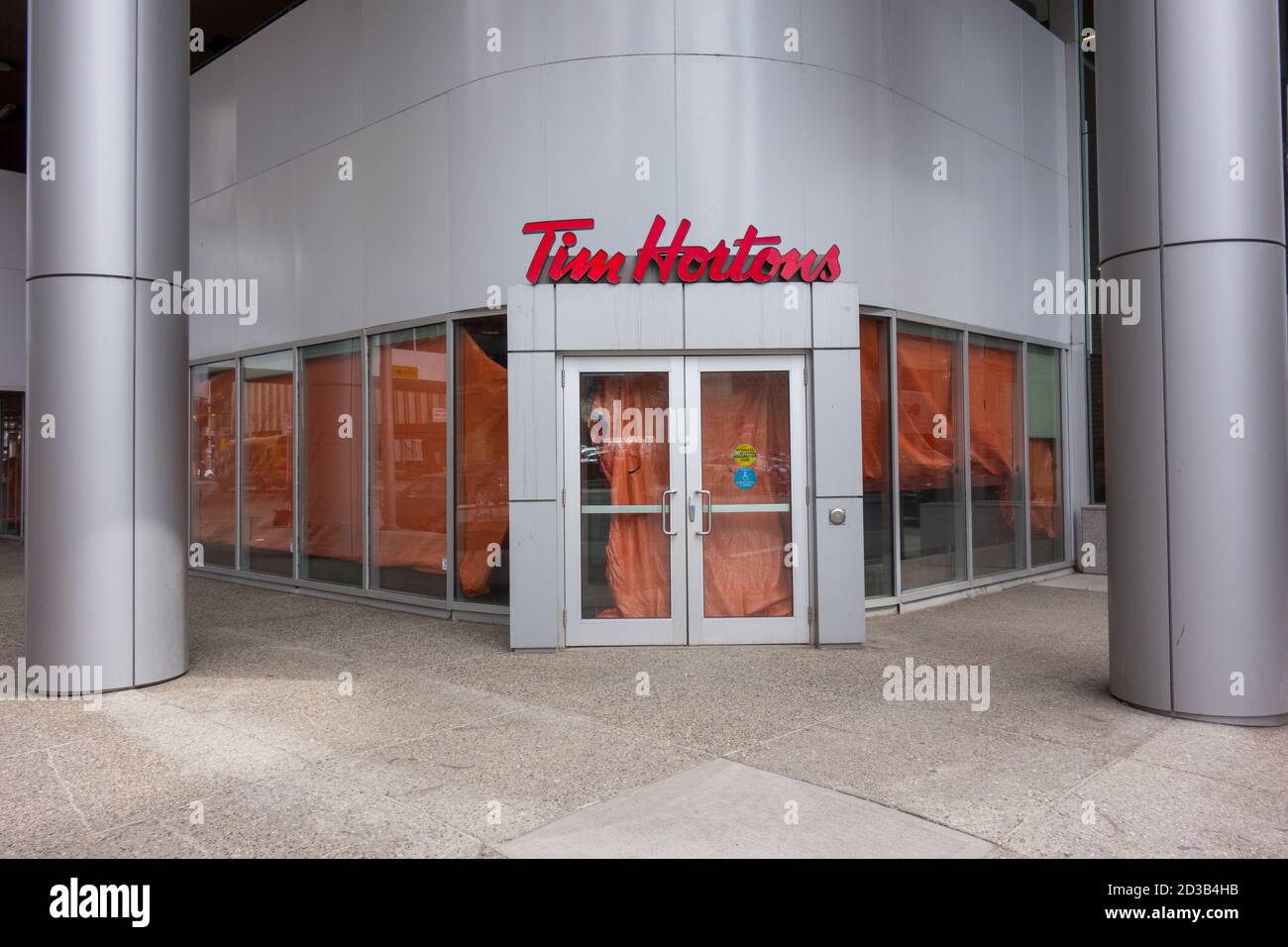 Tim hortons in downtown hi-res stock photography and images - Alamy