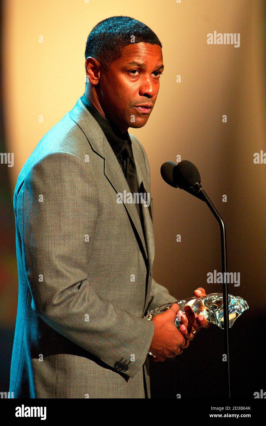 Gq Magazine 2002 High Resolution Stock Photography and Images - Alamy