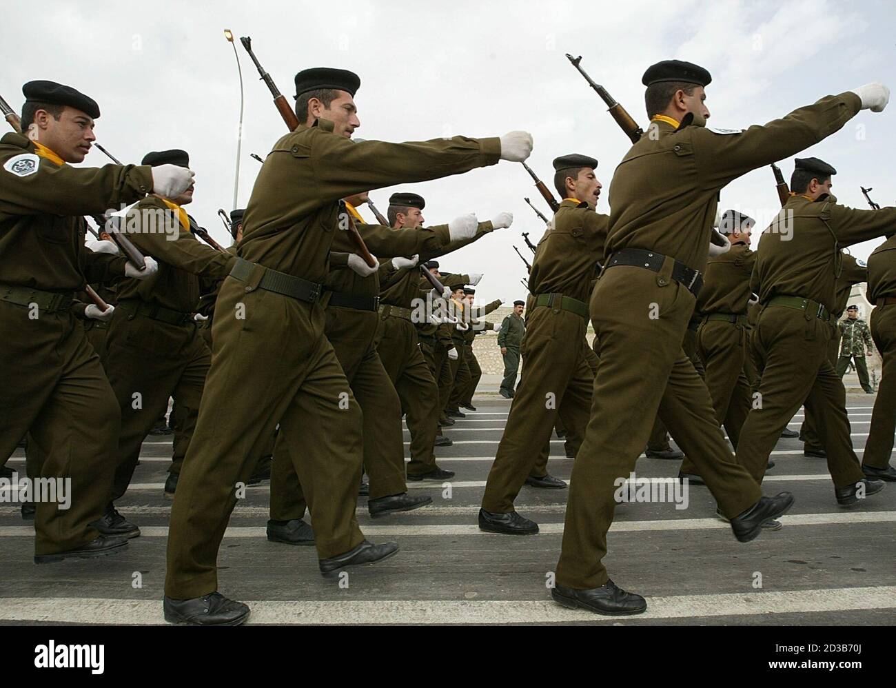 Saddam hussein parade hi-res stock photography and images - Alamy