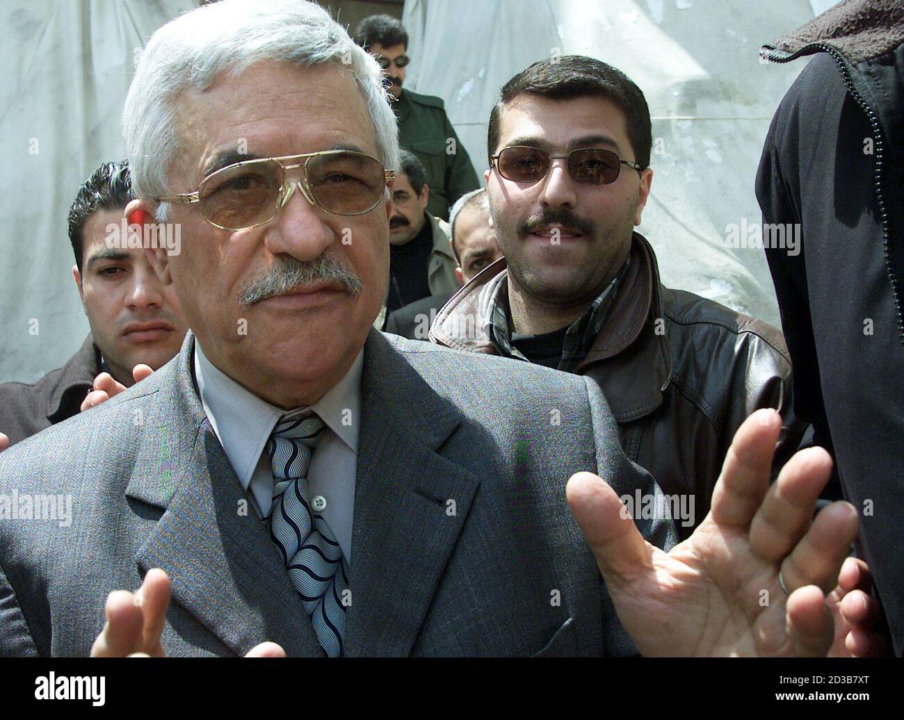 Arafat office hi-res stock photography and images - Alamy