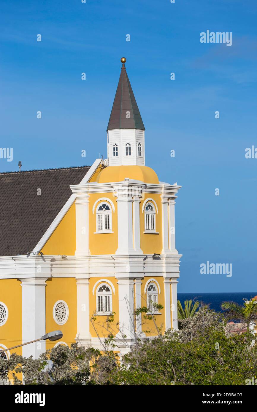 Curacao, Willemstad, Punda, Wilhelminaplein, De Temple Stock Photo - Alamy