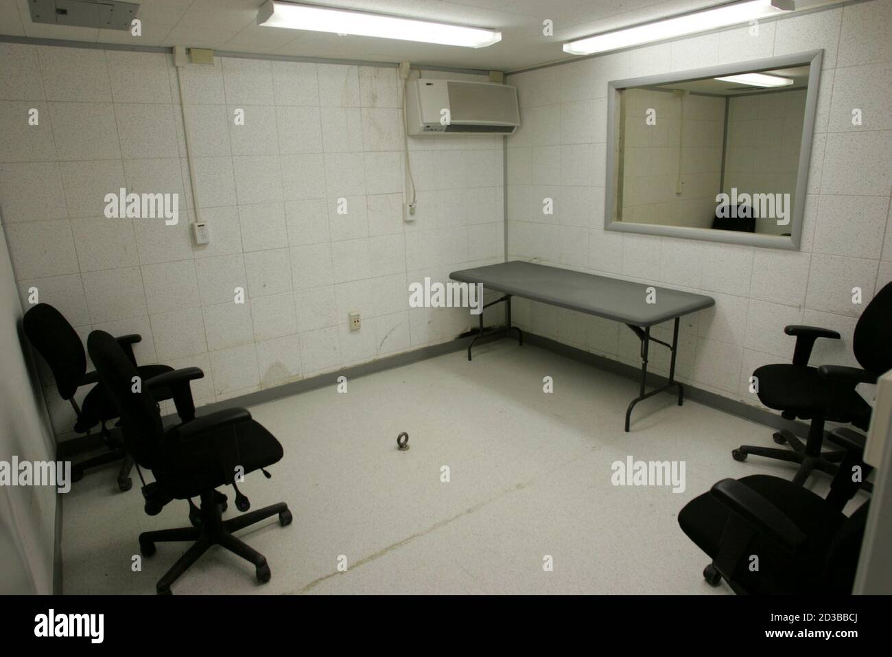 Detainees interrogation room hi-res stock photography and images - Alamy