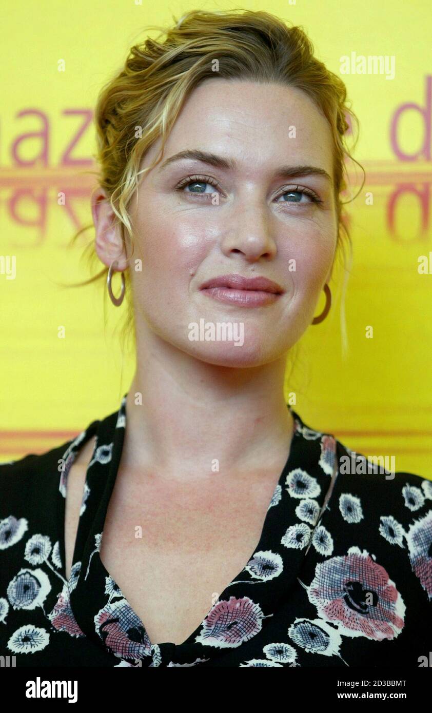 Finding neverland 2004 kate winslet hi-res stock photography and images - Alamy