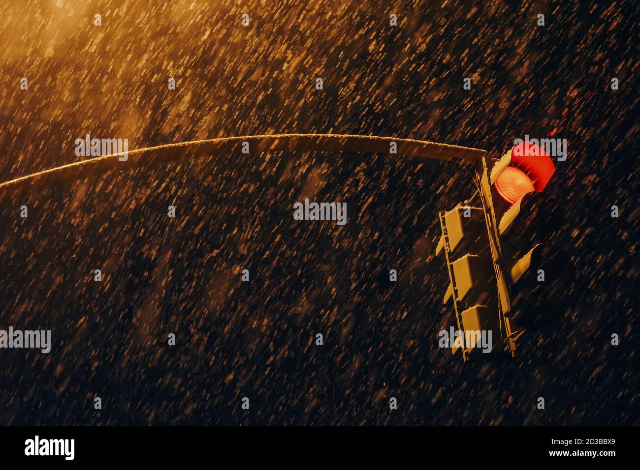 Red traffic signal in dark time close up. Traffic light at strong ...