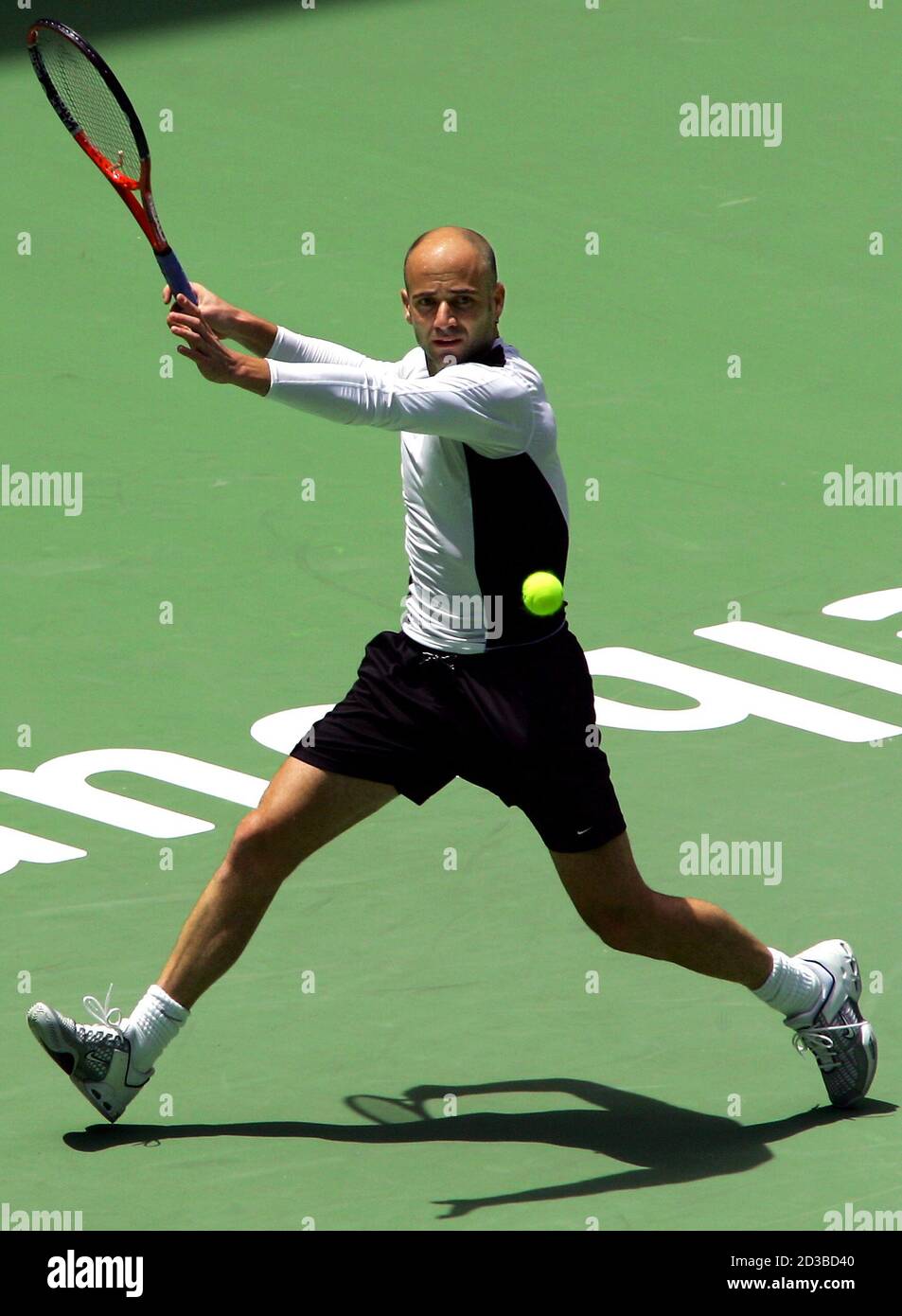 Sport tennis forehand andre agassi hi-res stock photography and images ...