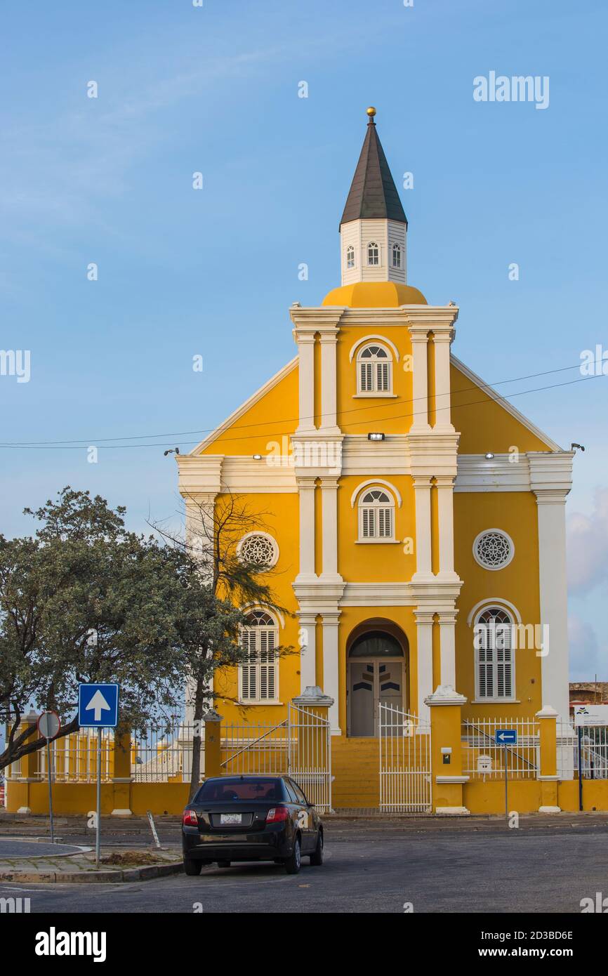 Curacao, Willemstad, Punda, Wilhelminaplein, De Temple Stock Photo - Alamy