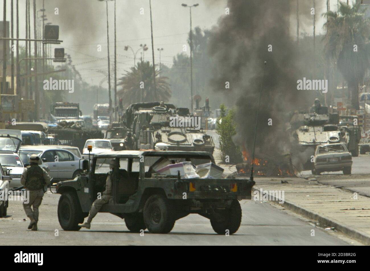 Humvee gulf war hi-res stock photography and images - Alamy