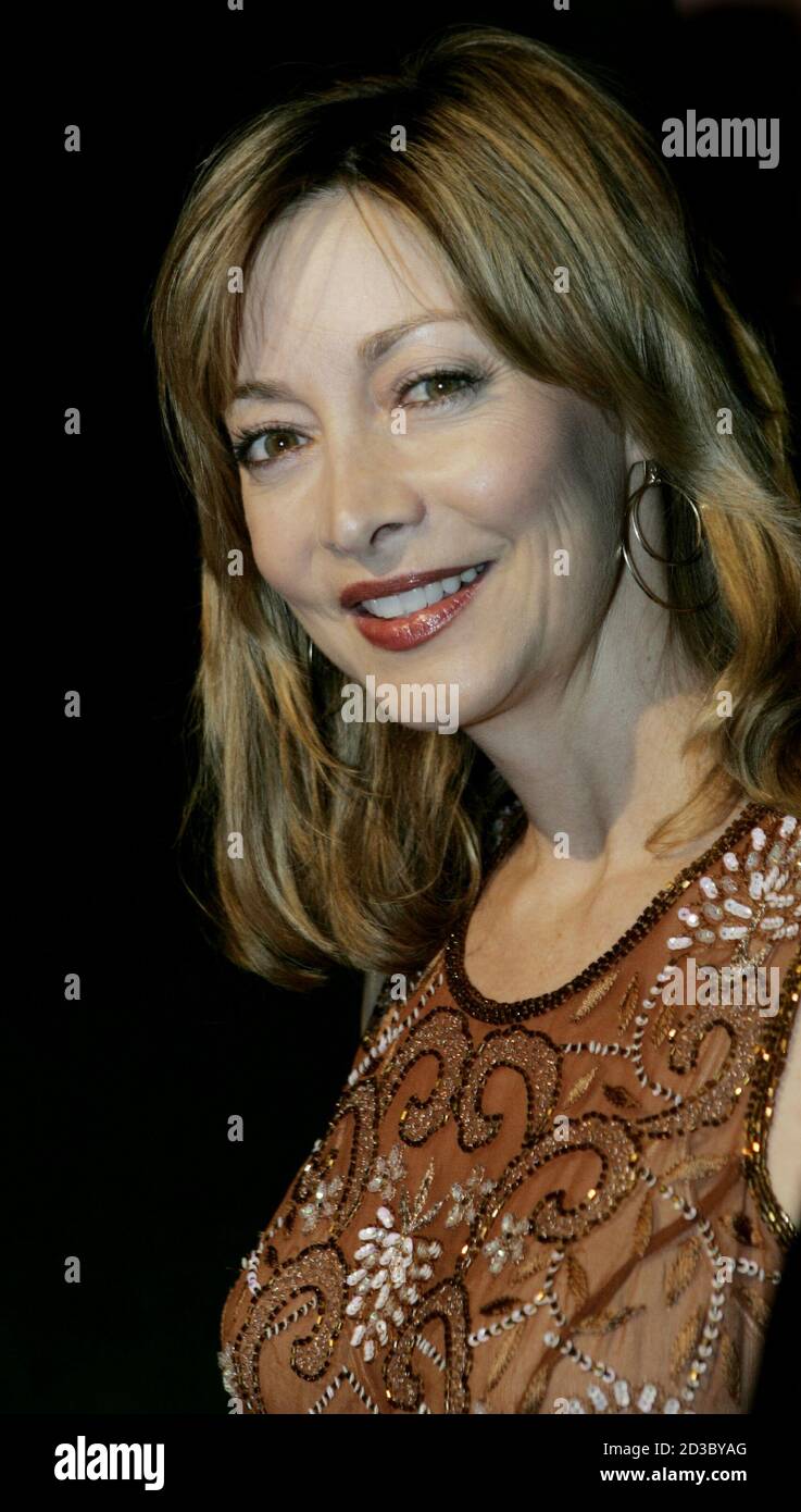 Sharon lawrence hi-res stock photography and images - Alamy