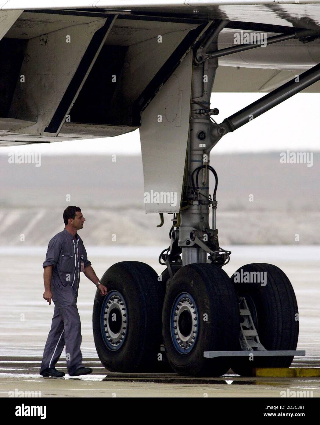 Concorde tyres hi-res stock photography and images - Alamy