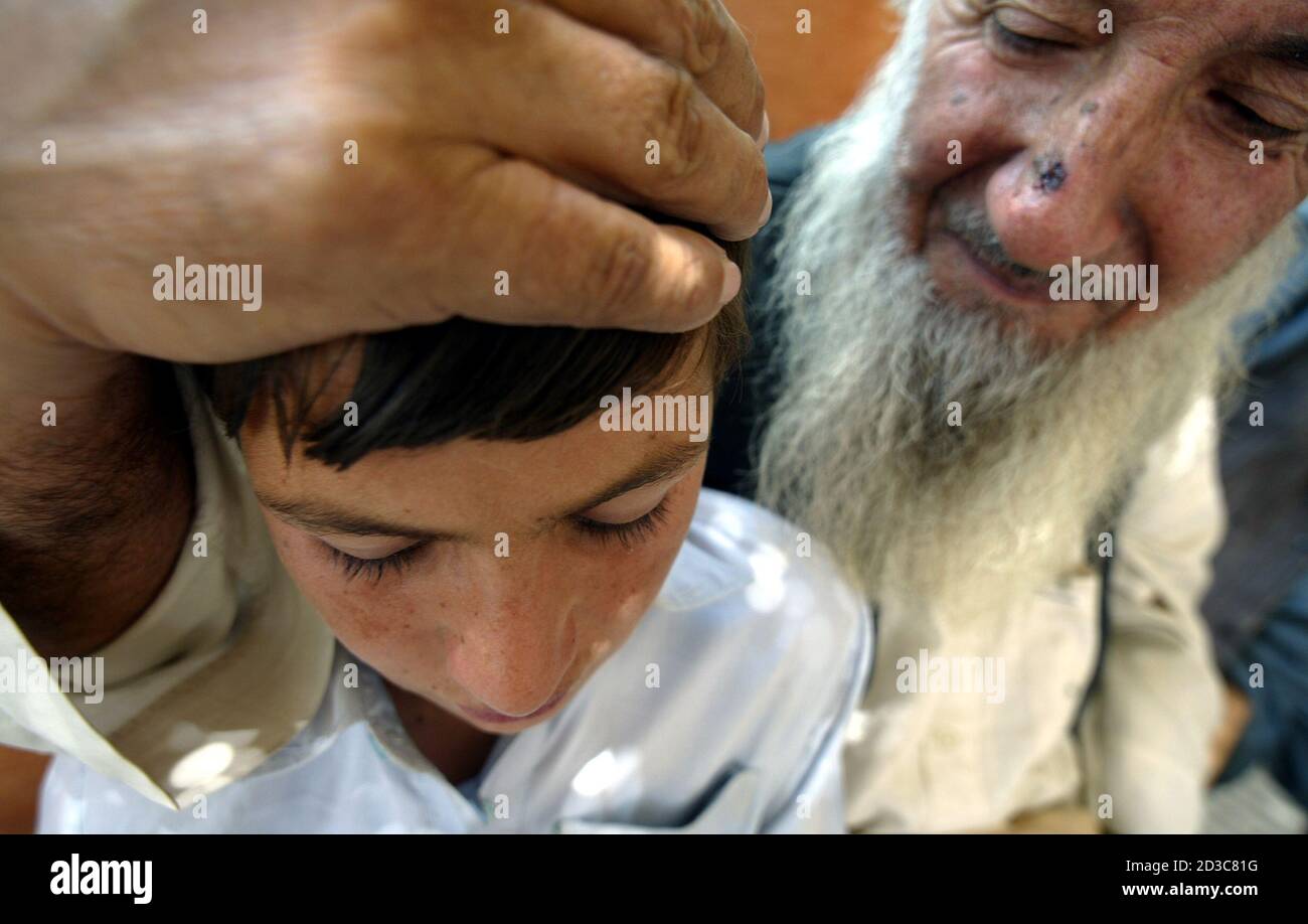 Who lost a leg in a landmine explosion in afghanistan hi-res stock ...