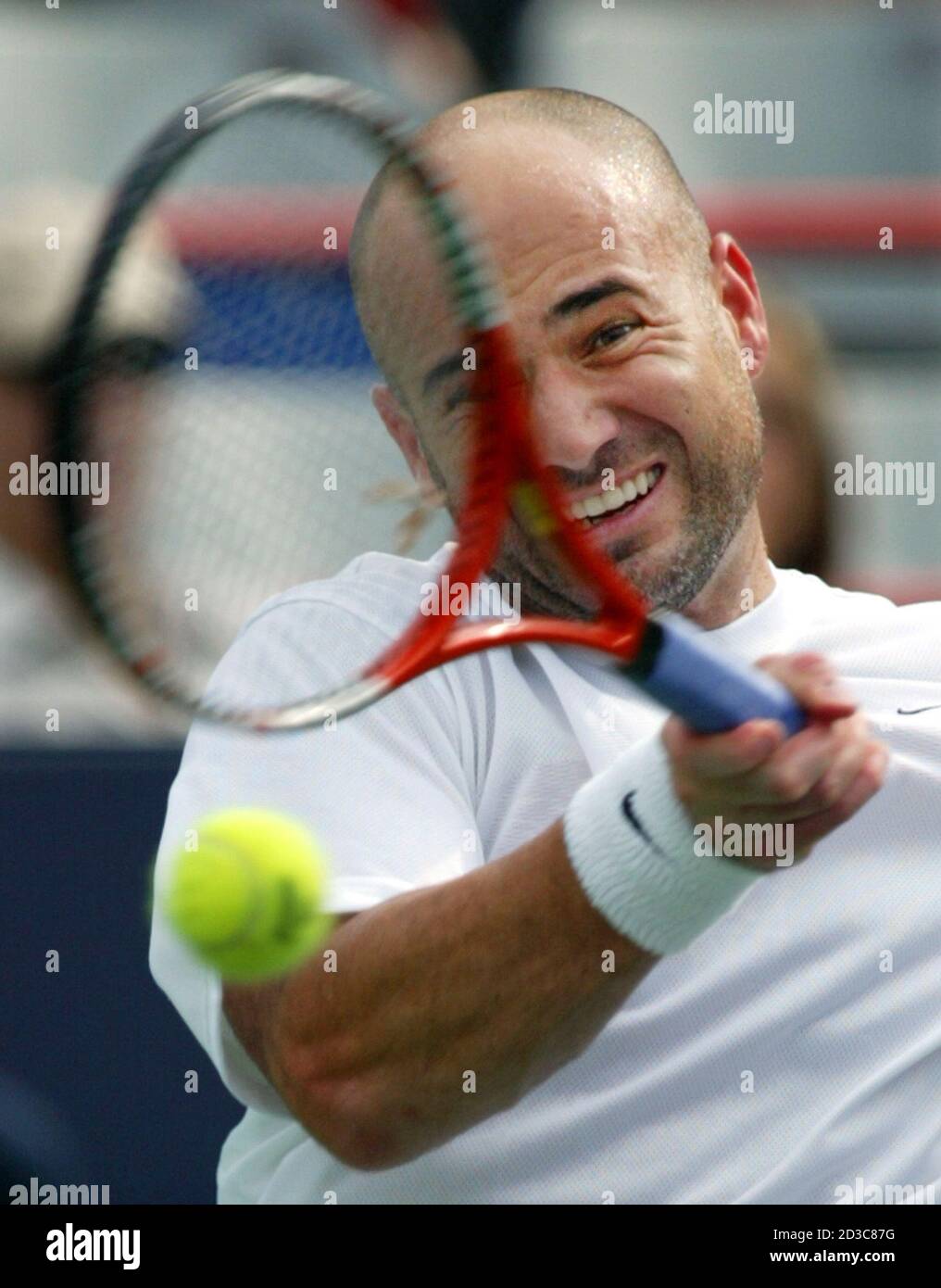 Andre agassi returns a forehand High Resolution Stock Photography and ...