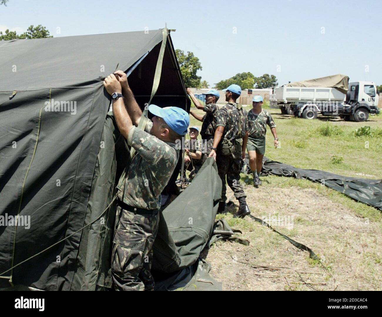 Forced removal people hi-res stock photography and images - Alamy