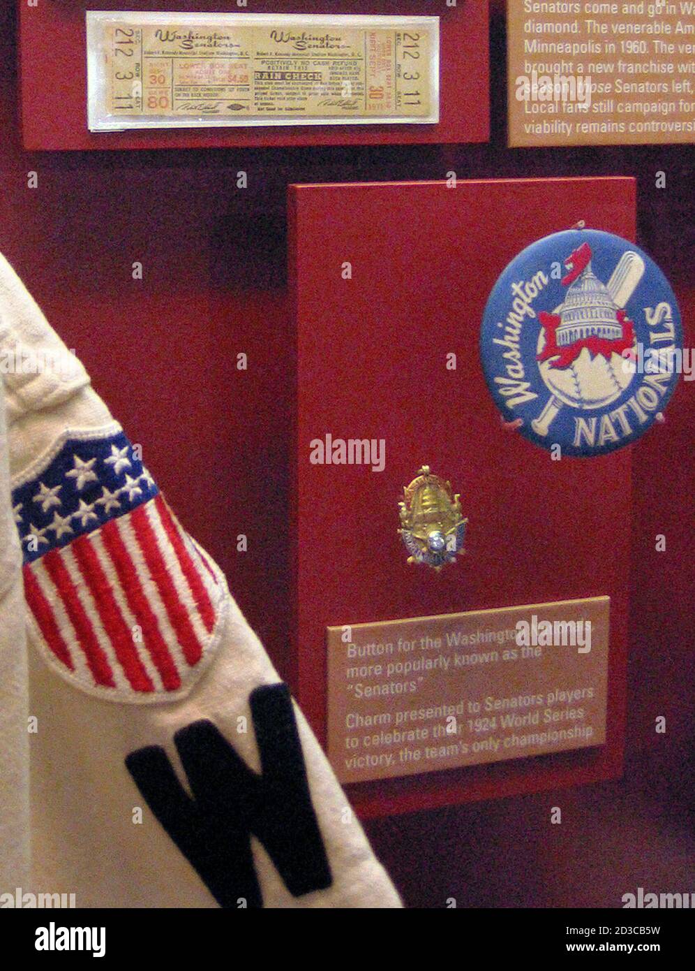 1900's baseball uniform hi-res stock photography and images - Alamy