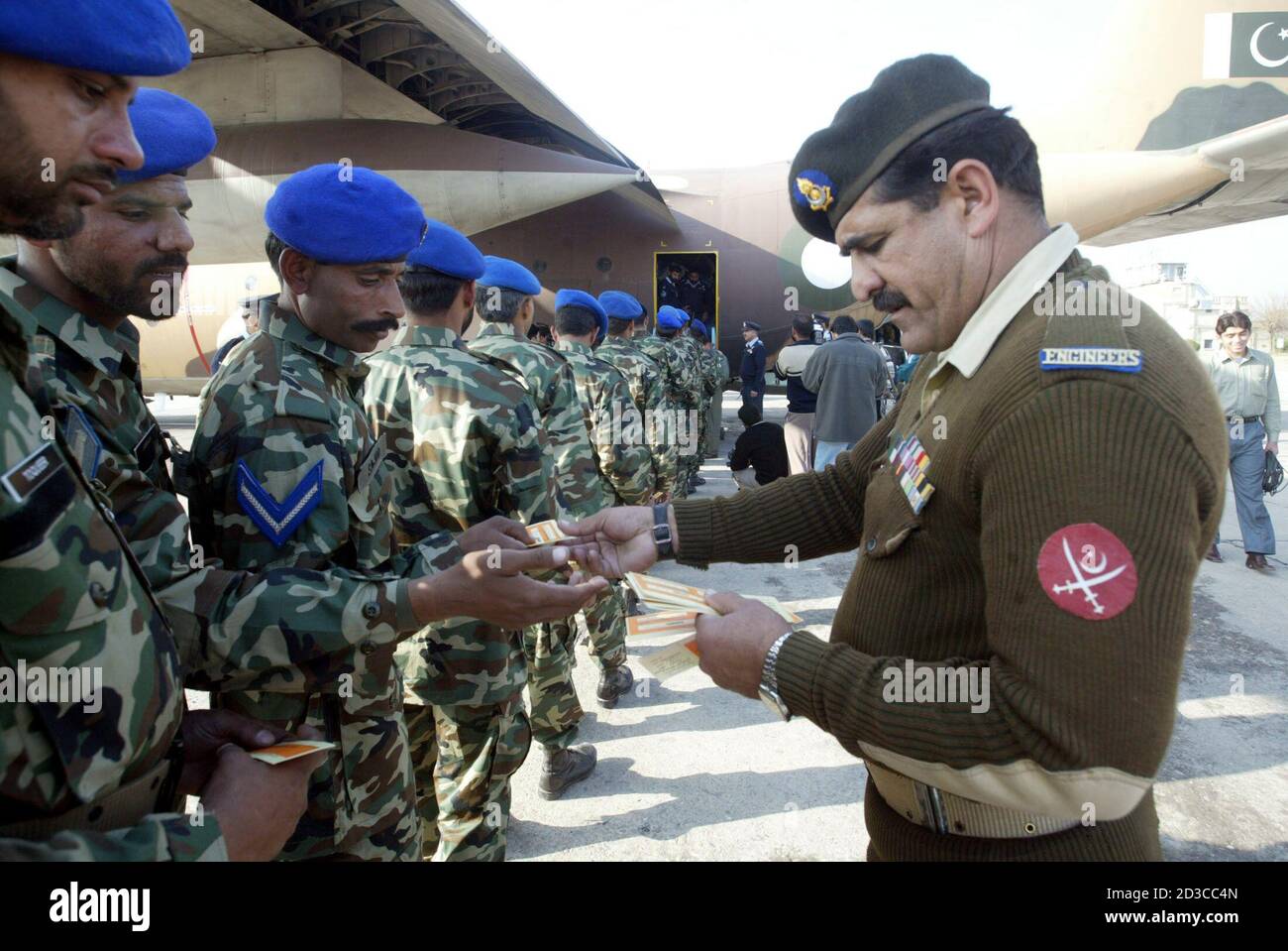 Pakistan army engineering corps hi-res stock photography and images - Alamy