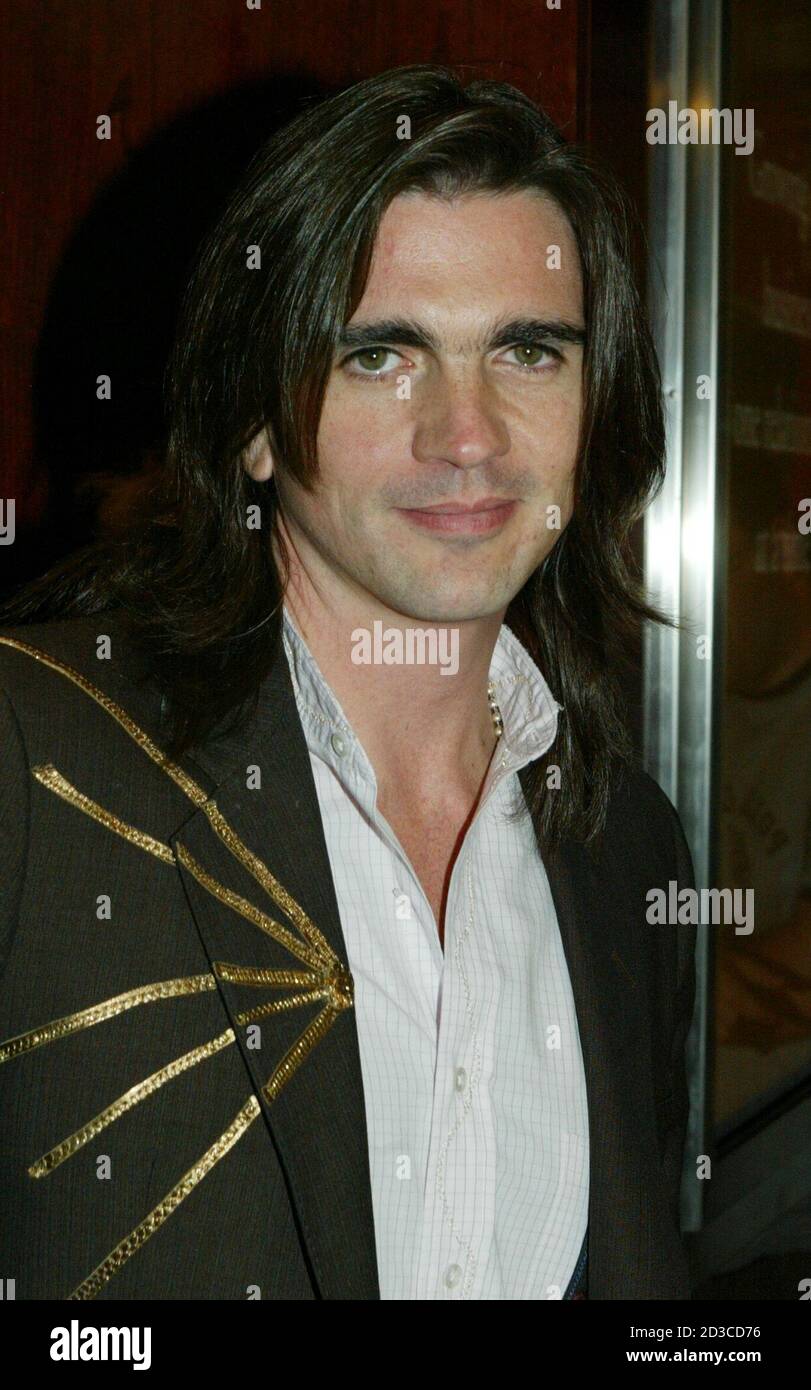 Juanes 2005 hi-res stock photography and images - Alamy