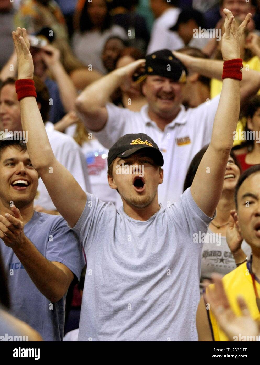 100 point game nba hi-res stock photography and images - Alamy