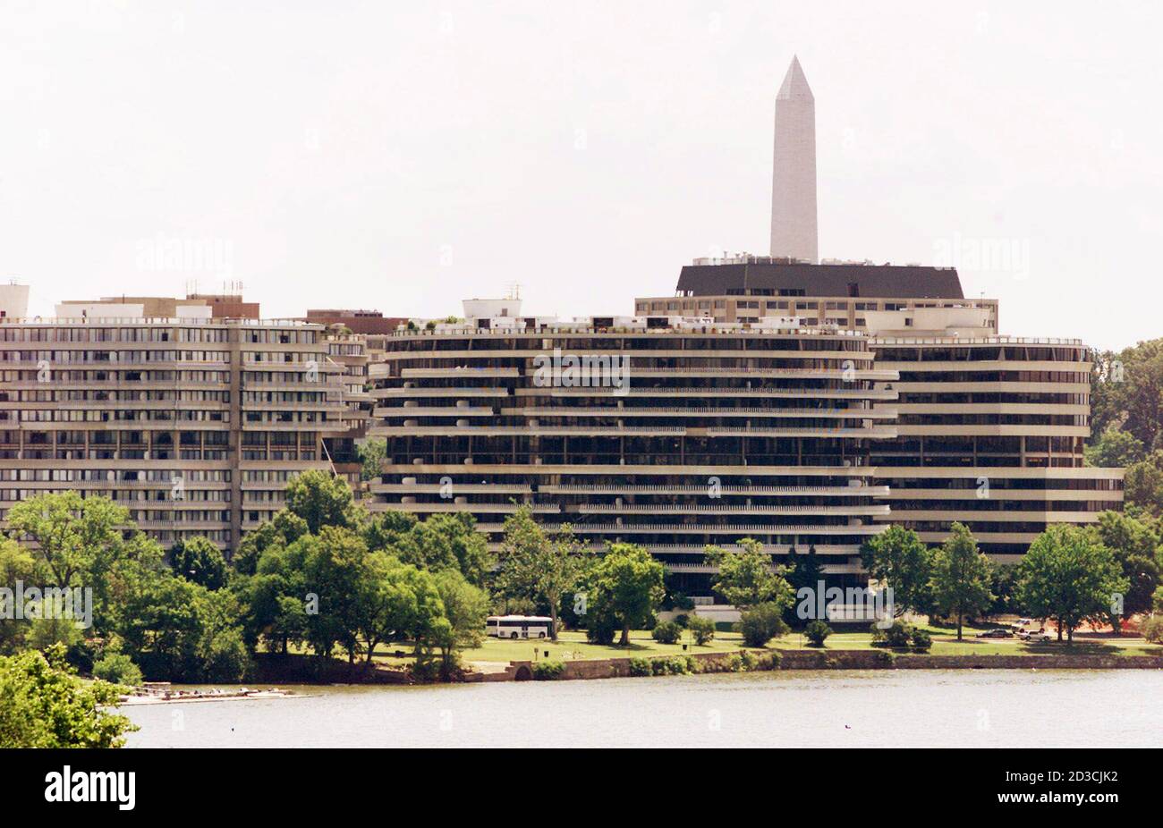 The watergate building 1972 hi-res stock photography and images - Alamy