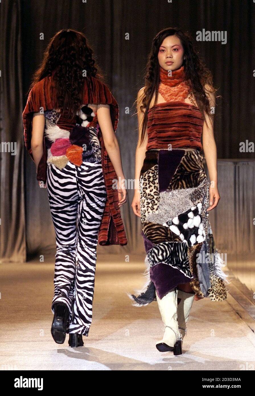 2002 china map hi-res stock photography and images - Alamy